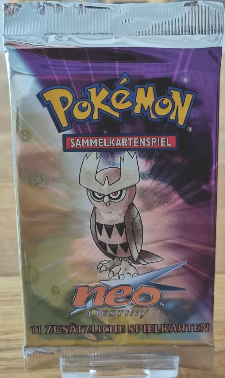 Aus diesen Pokémon Booster Packs kannst du Glurak ziehen!